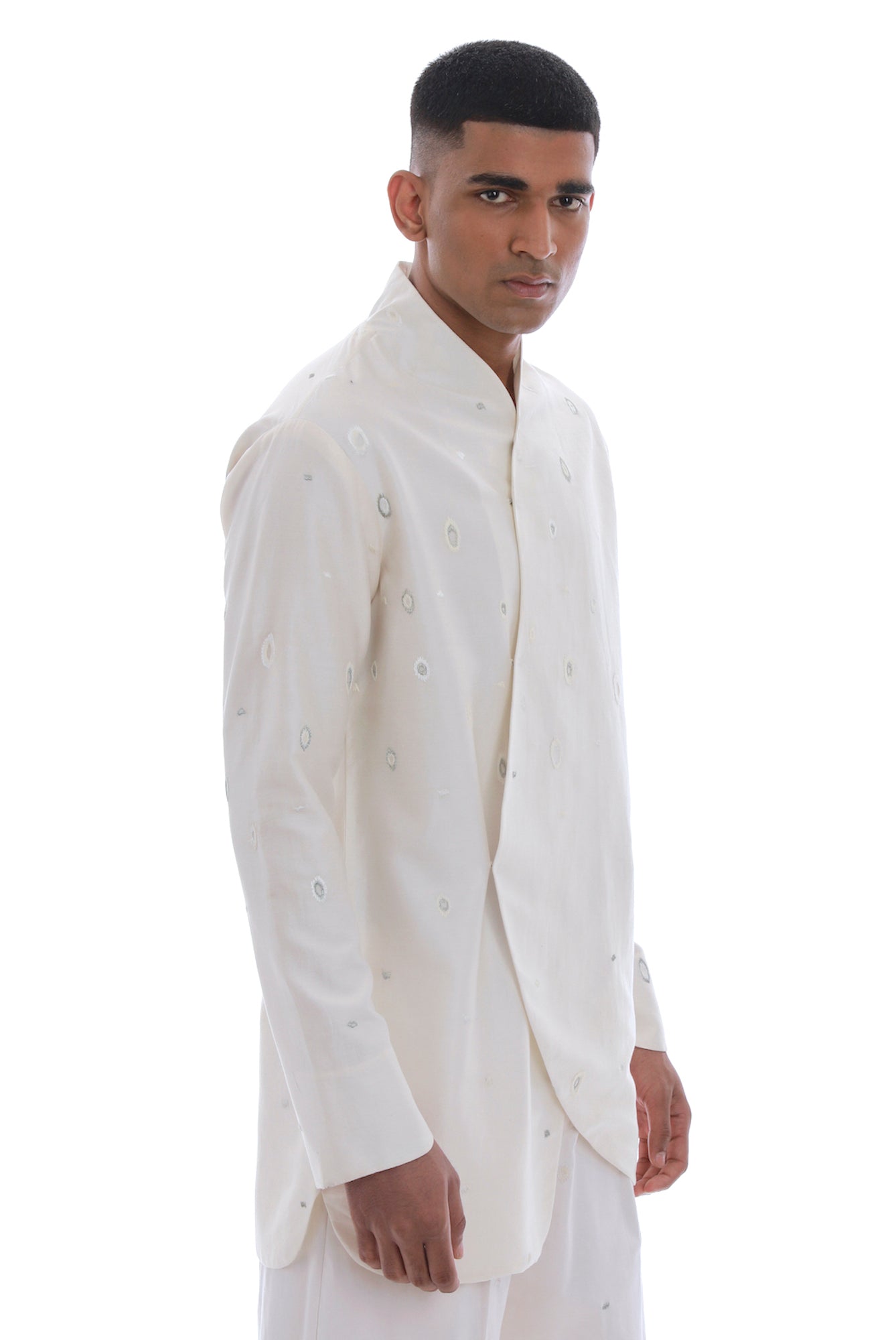 Cluster Eyes Wing Shacket – Antar-Agni